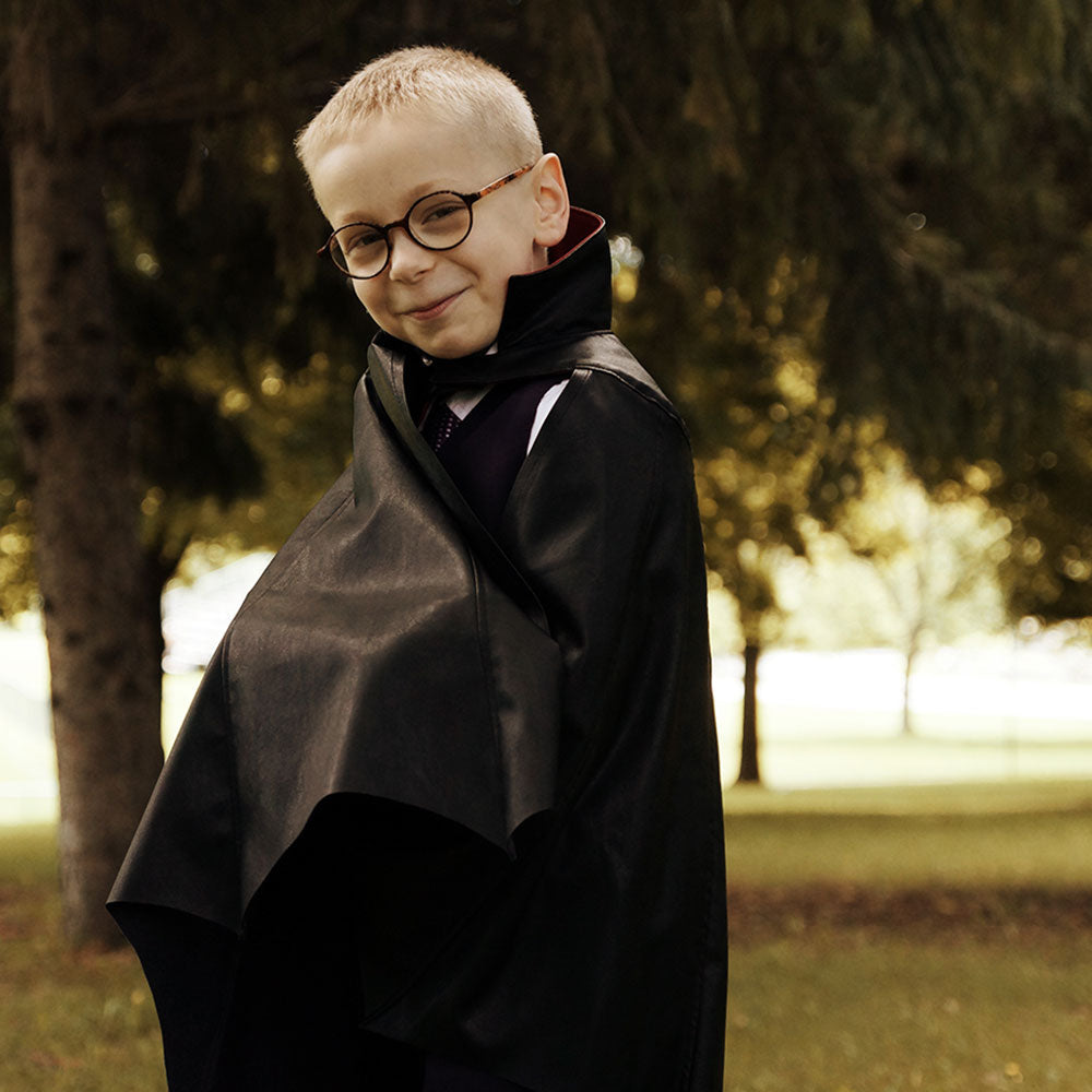 Vampire cape pattern. Kid and adult size – juliechantal
