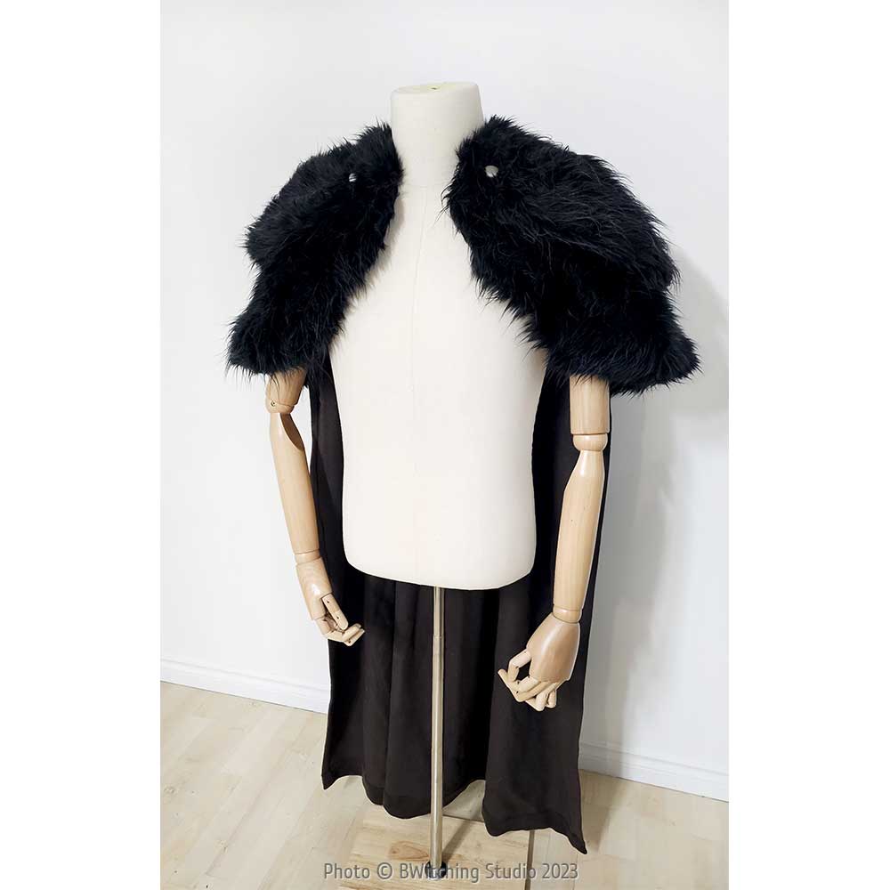 Rogue Cape Pattern – juliechantal